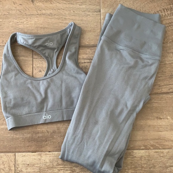 ALO Yoga | Pants & Jumpsuits | Alo Active Set Top And Bottom | Poshmark